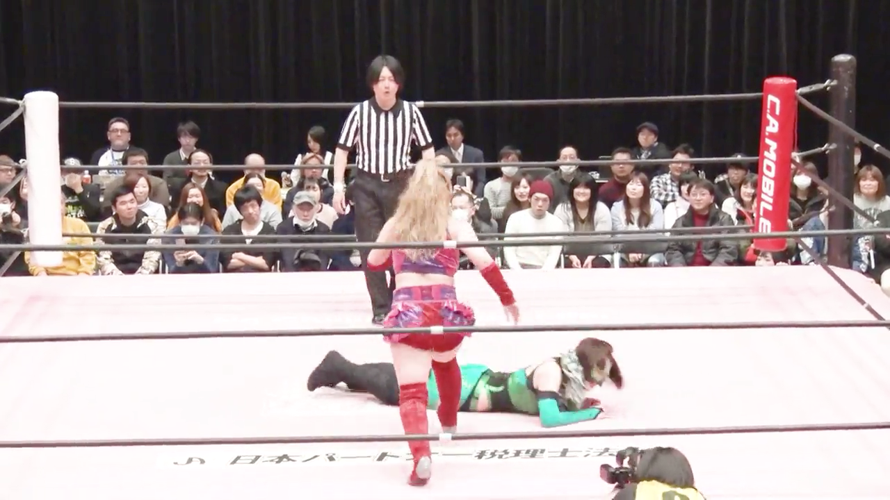 Watch Hyper Misawo vs Yuki Aino on WRESTLE UNIVERSE | WRESTLE UNIVERSE